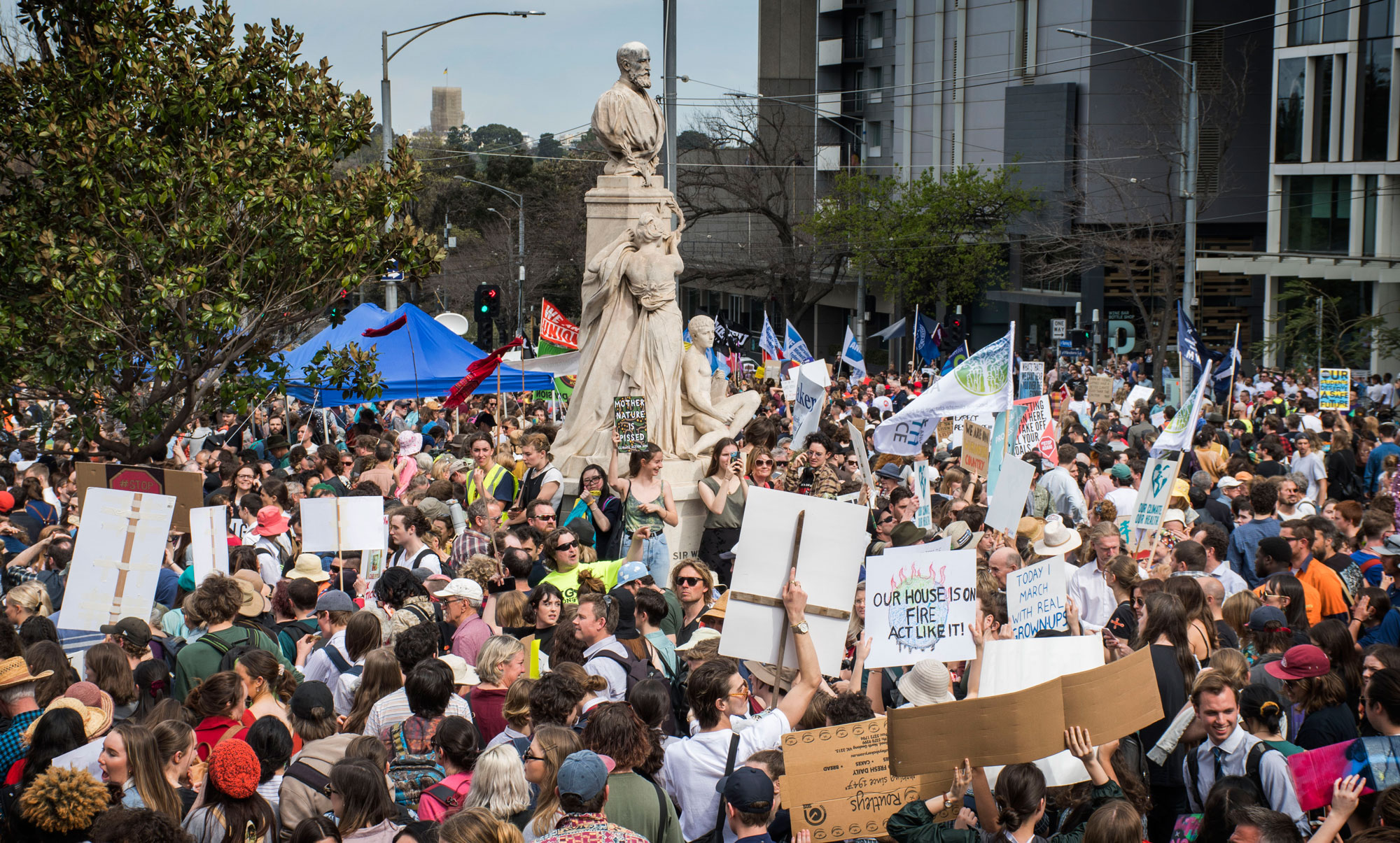 'The Earth depends on us': Climate activists taking it to the streets ...