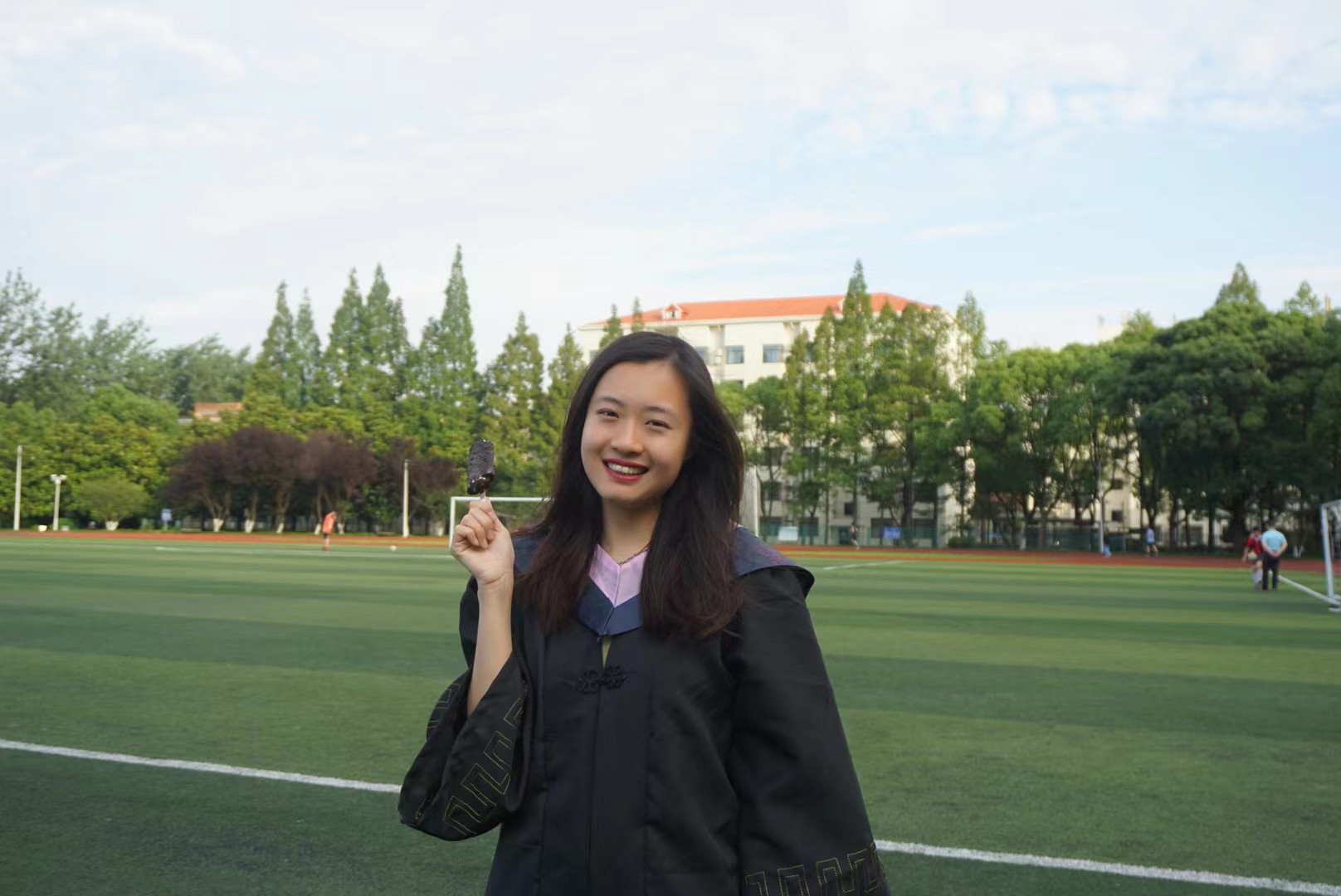 Xinyi Li –The Citizen