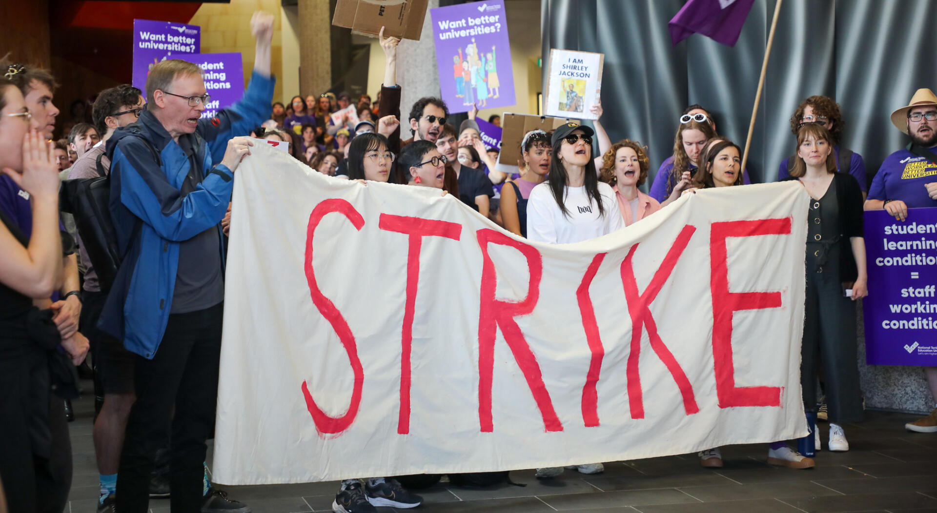 Class action: Melb Uni students demand refunds for teaching lost to ...