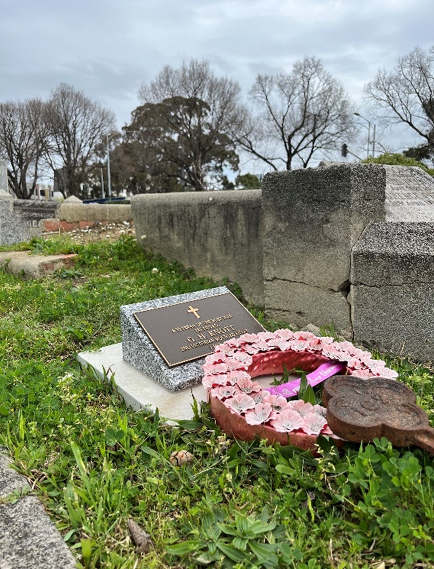 Headstone hides the story of forgotten 28 year old warrior of a ...
