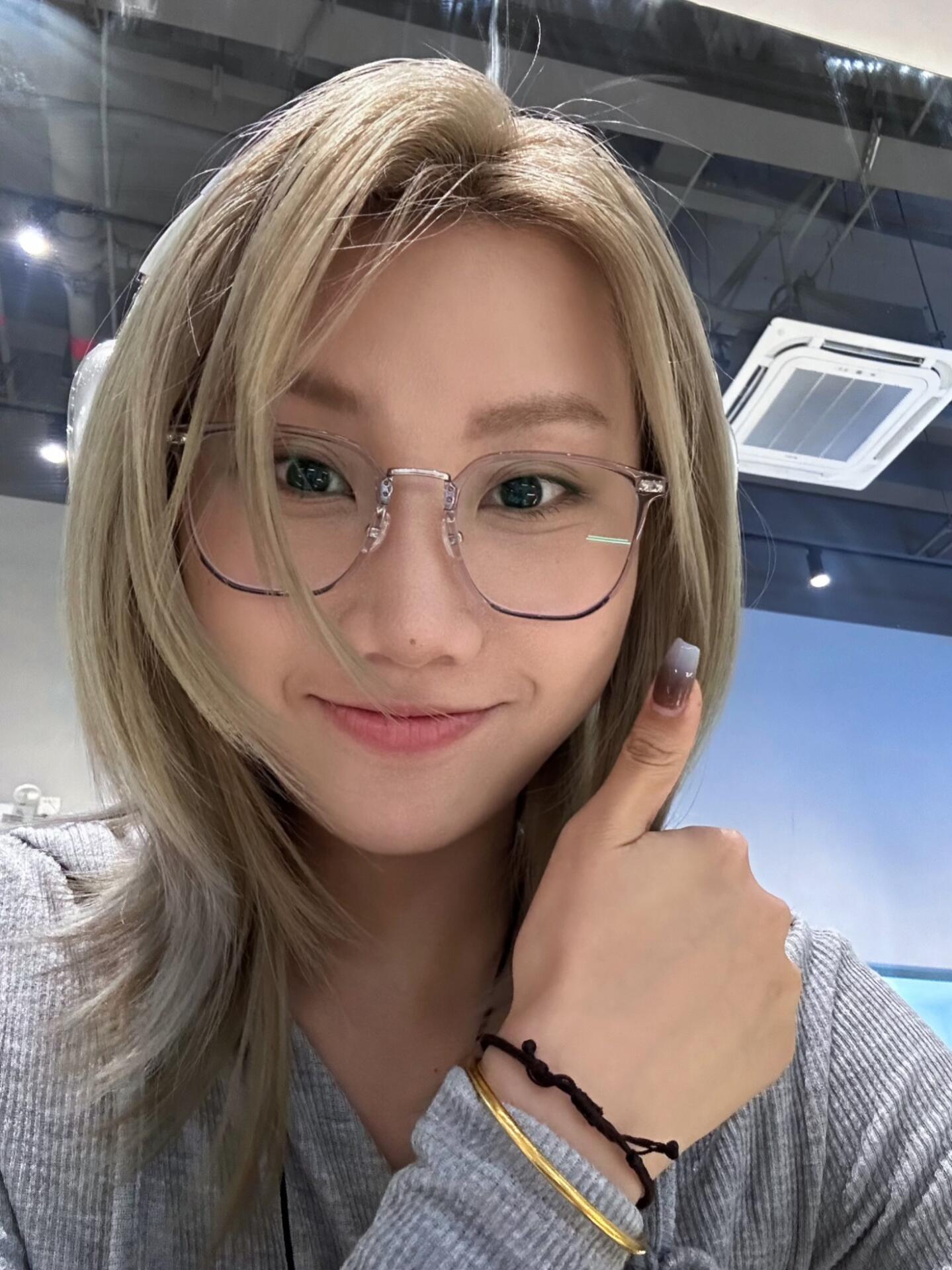 Yaxian Huang –The Citizen